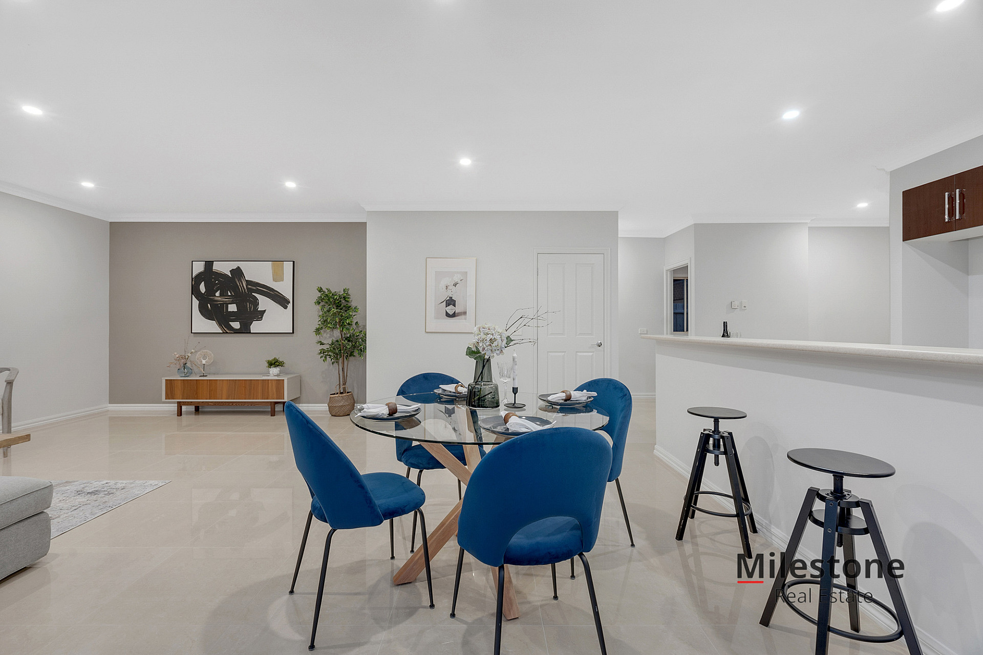 5 Sedgwick Court, LYNBROOK, VIC, 3975 $966,500